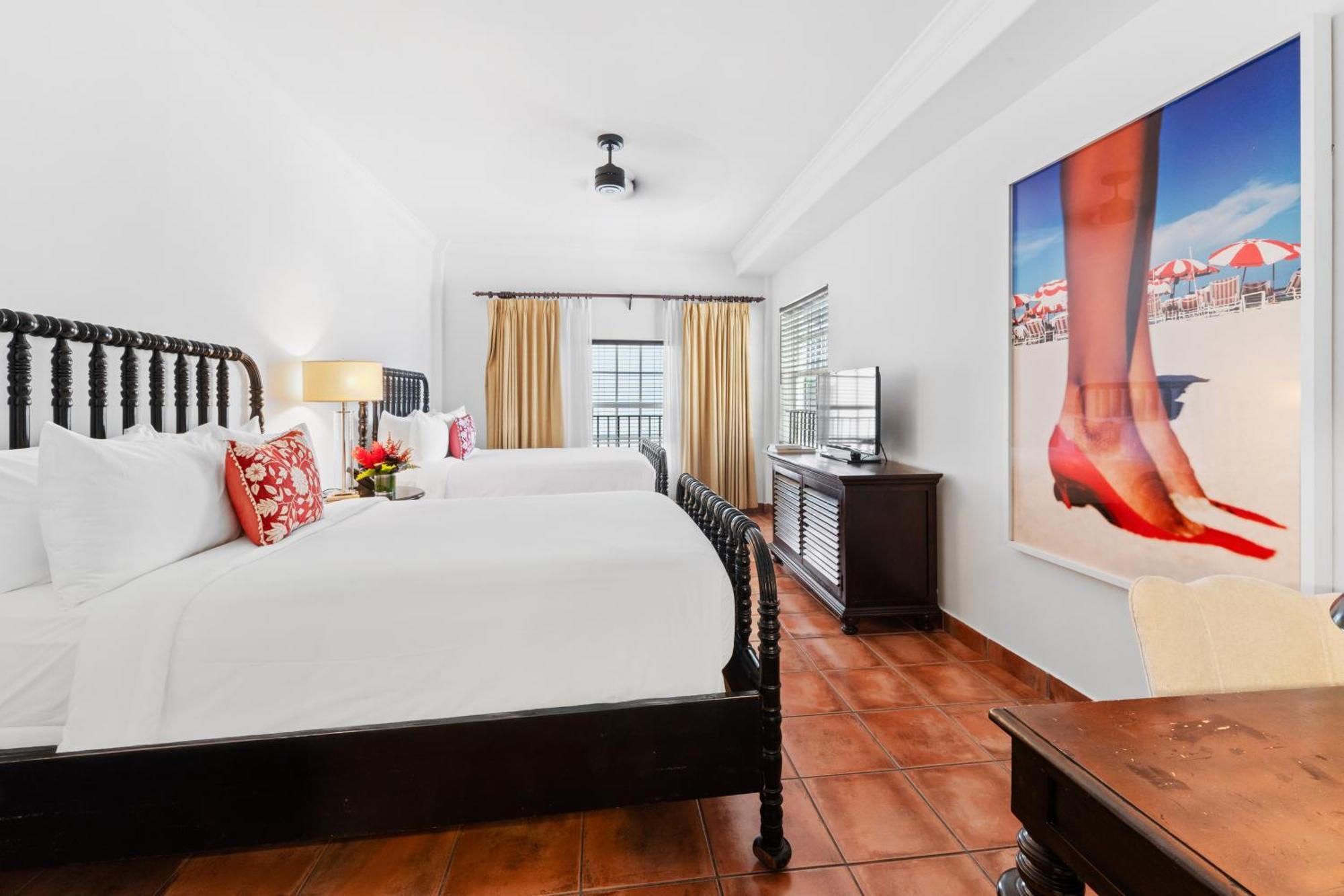 CASA FAENA MIAMI BEACH HOTEL
